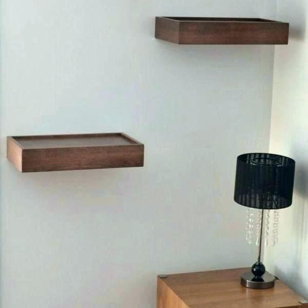 Delicious Cat Wall Perch – Simon Shareef